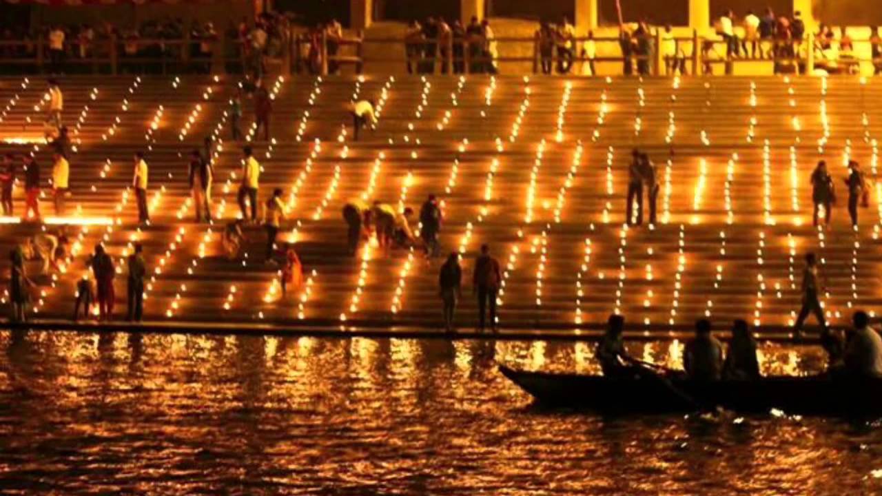 Which festivals are celebrated at Varanasi? : Namaste! | Gozo cabs ...