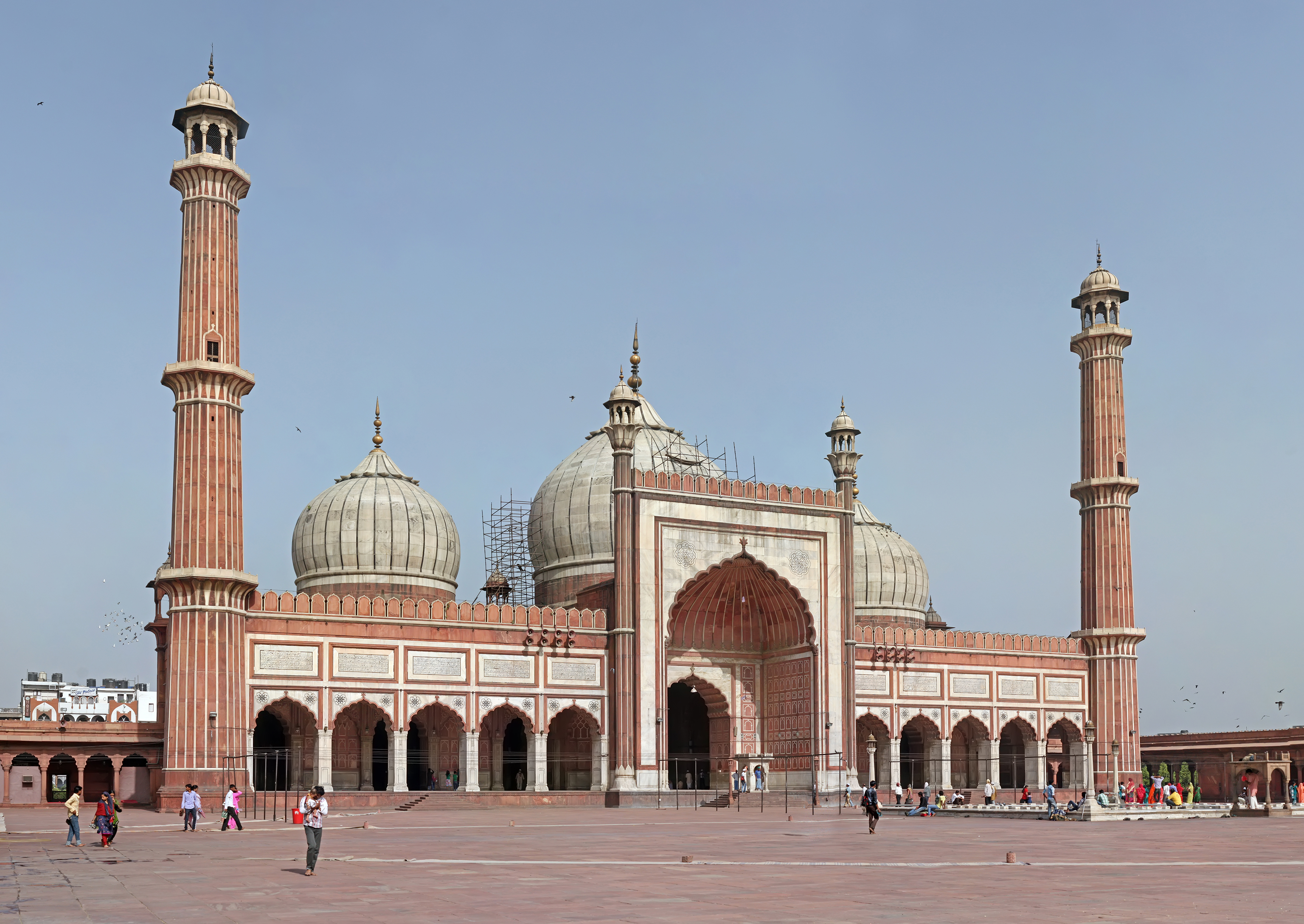 Famous mosques of India : Namaste!