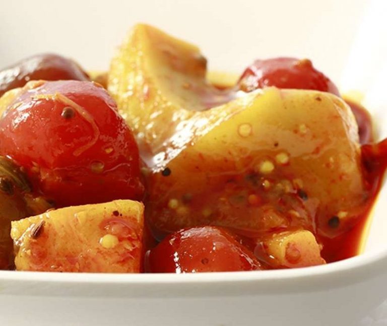 5 popular and exclusive food in Darjeeling : Namaste! | Gozo cabs ...